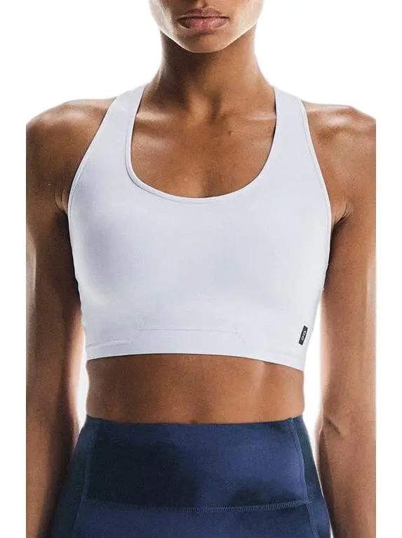 On Training Sports Bra - White