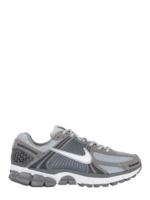 Nike Zoom Vomero 5 - Cool Grey  White  & Wolf Grey