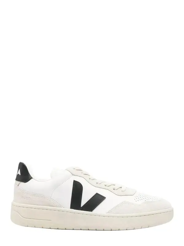 VEJA Logo-patch Sneakers - White