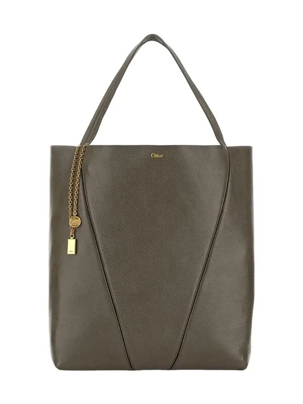 Chloé Leather Shoulder Bag With Gold Tone Chain Detail - Grey