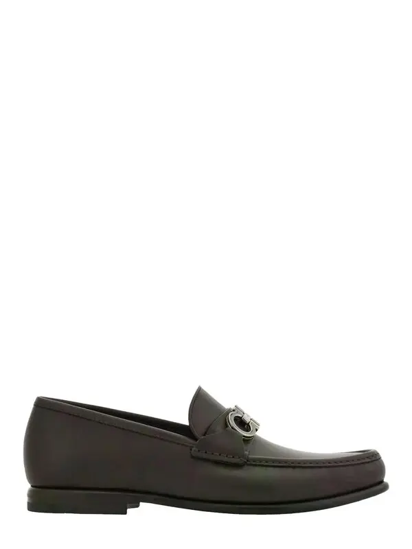 FERRAGAMO Gancini Buckle Loafers - Brown