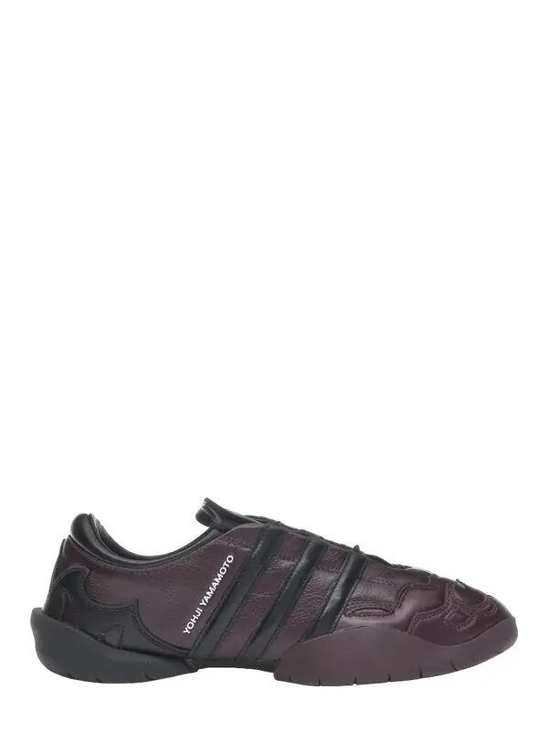Adidas Y3 Regu 2002 Sneakers - Shadow Maroon/black