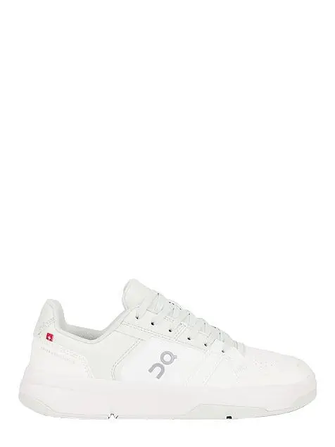 On The Roger Clubhouse Sneakers - White & Iceberg