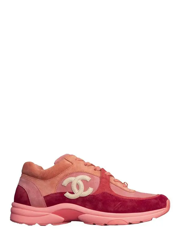 Chanel Cc Logo Sneakers - Pink