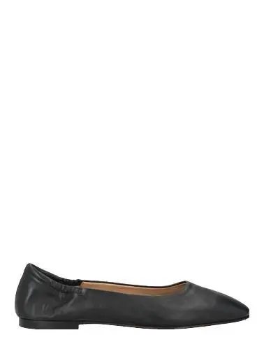 POMME D'OR Leather Ballet Flats - Black
