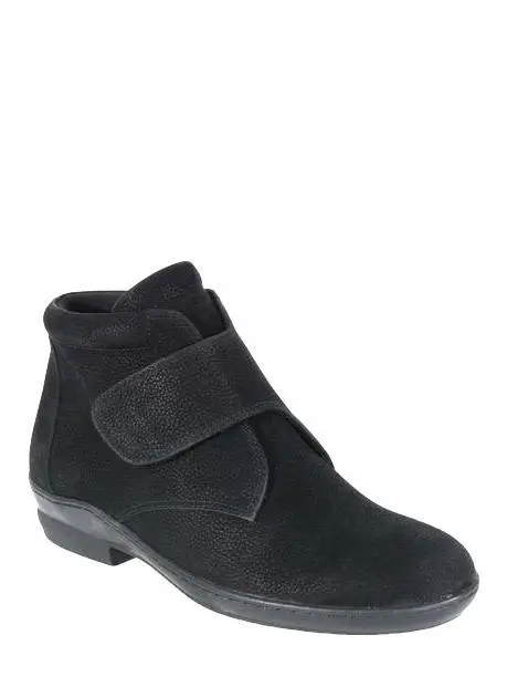 DAVID TATE Mesa Bootie - Black