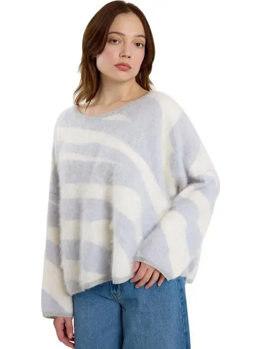 BRODIE CASHMERE Brushed Crew Neck Cashmere Sweater - Jasmine White