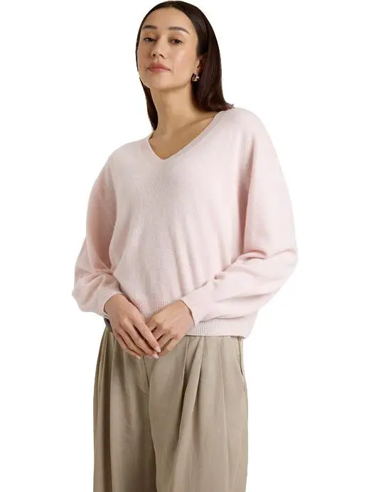 BRODIE CASHMERE Matilda V-neck Cashmere Sweater - Quartz Pink