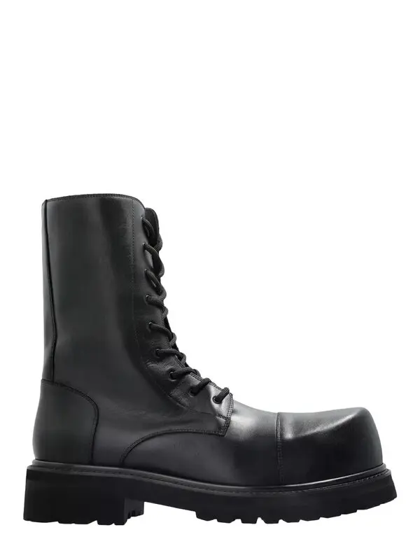 Vetements Lace-up Round-toe Boots - Black