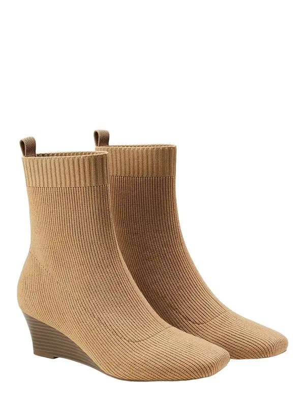 Vivaia Margot Wedge Bootie - Nutmeg