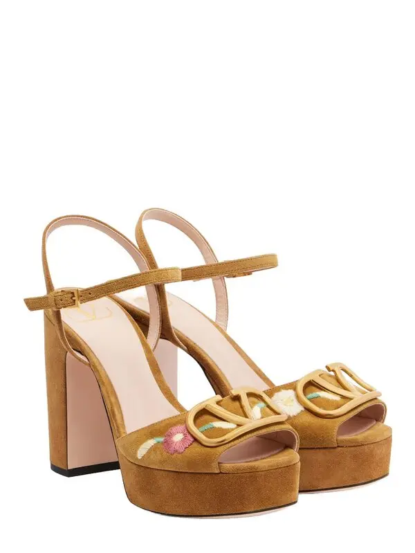 Valentino Garavani Vlogo Embroidered Platform Sandals - Brown