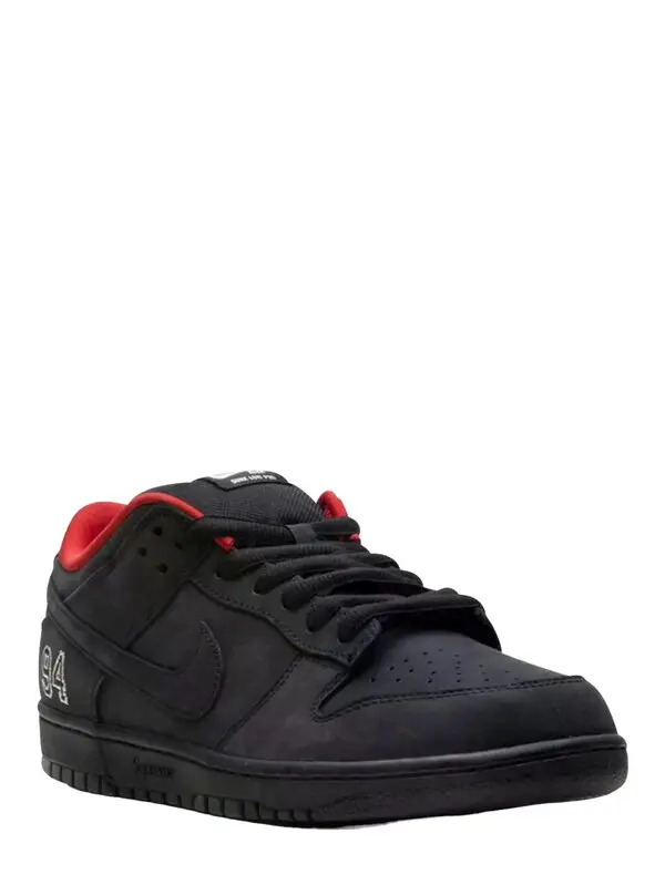 Nike Dunk Low Supreme Sneakers - 001 Black/black-black