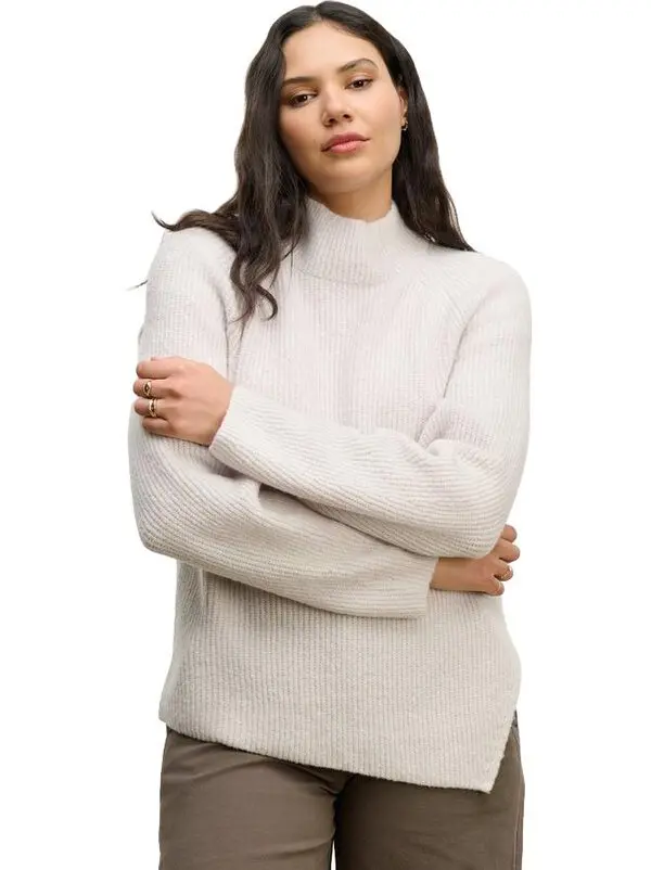 Velvet By Graham & Spencer Lesa Sweater - White