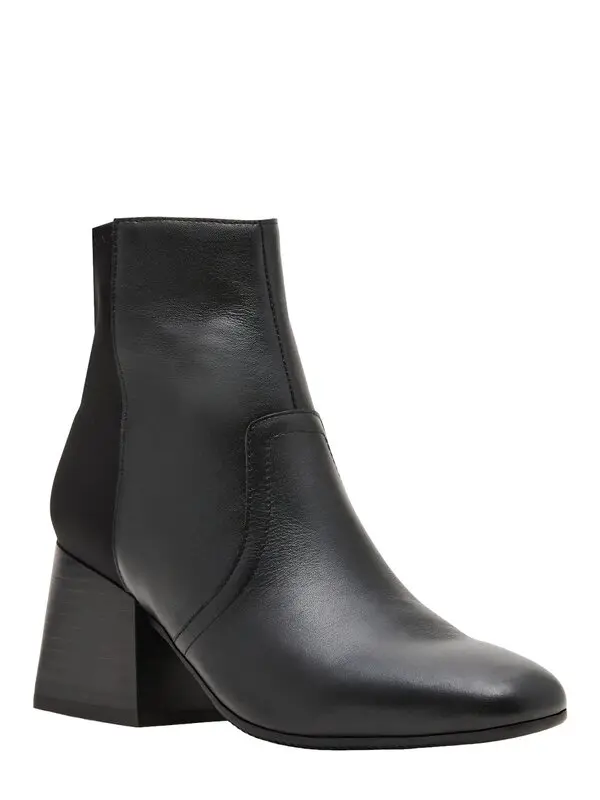 Blondo Tamira Bootie - Black Leather