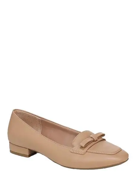 LIFESTRIDE Claudine Loafer - Camel Tan