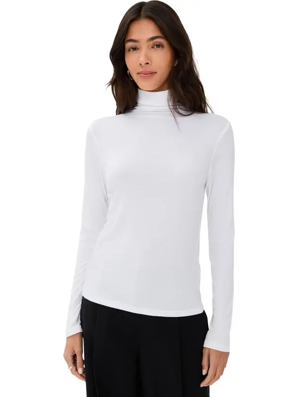 Vince Essential Turtleneck - Off White