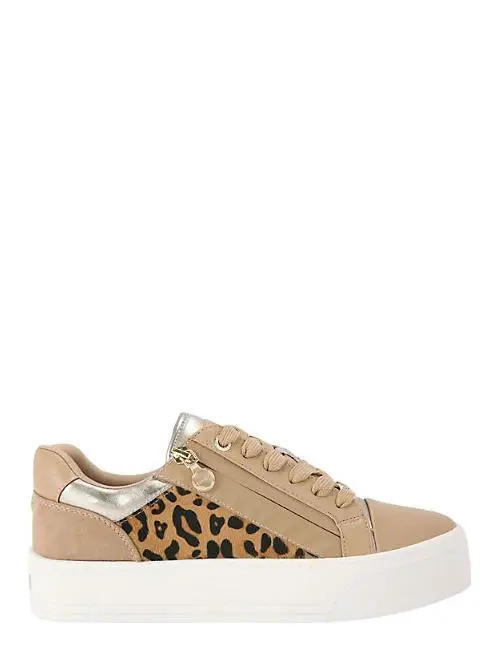 Carvela Faux-leather Low-top Sneakers - Camel/comb