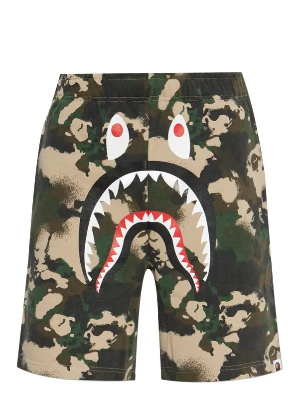 A BATHING APE Camouflage Motif Shorts - Green