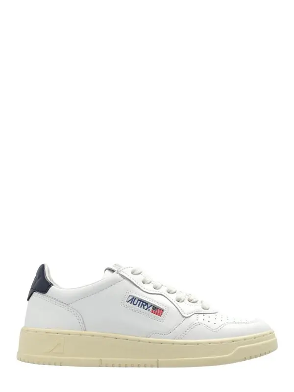 AUTRY Medalist Low Leather Sneakers - White