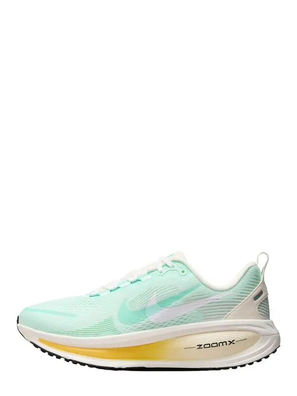 Nike Vomero 18 Road Running Sneakers - Green