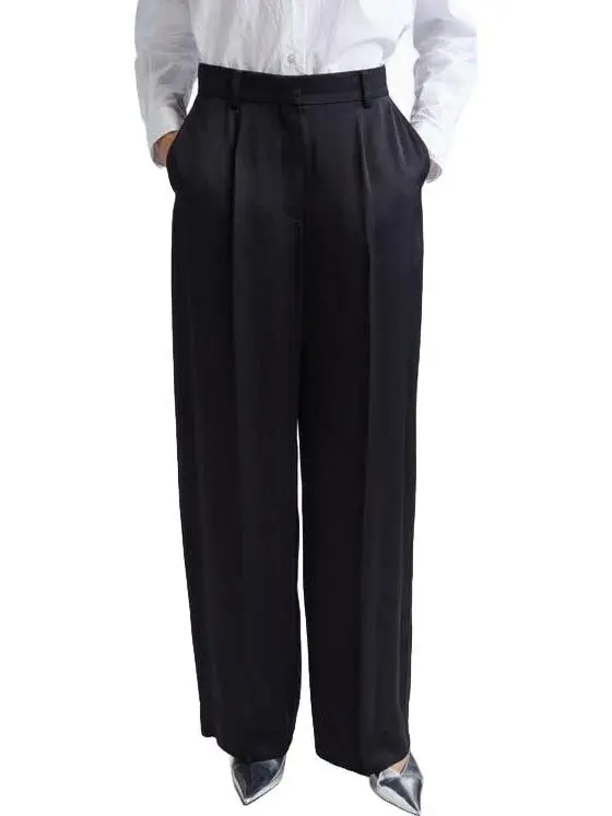 TOTEME Pleated Fluid Pants - Black