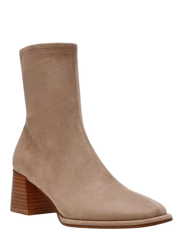 Steve Madden Pammy Block Heel Bootie - Taupe