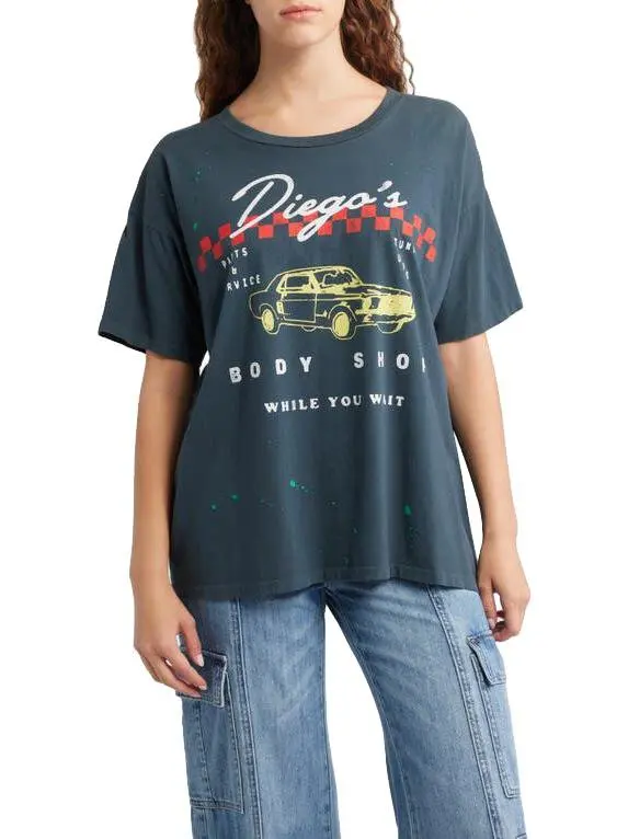 Daydreamer Diego's Body Shop Graphic T-shirt - Vintage Black