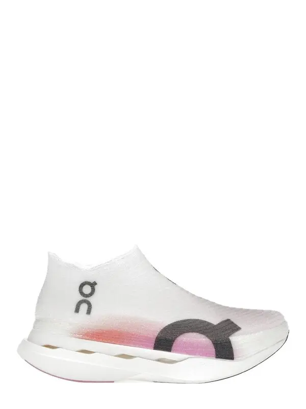 On Cloudboom Strike Lsin - White/raspberry