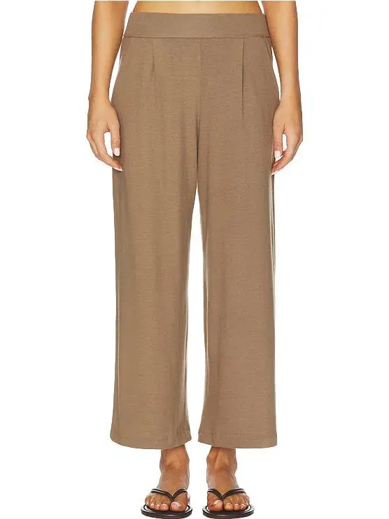 LESET Lauren Crop Pleated Pocket Pant - Walnut