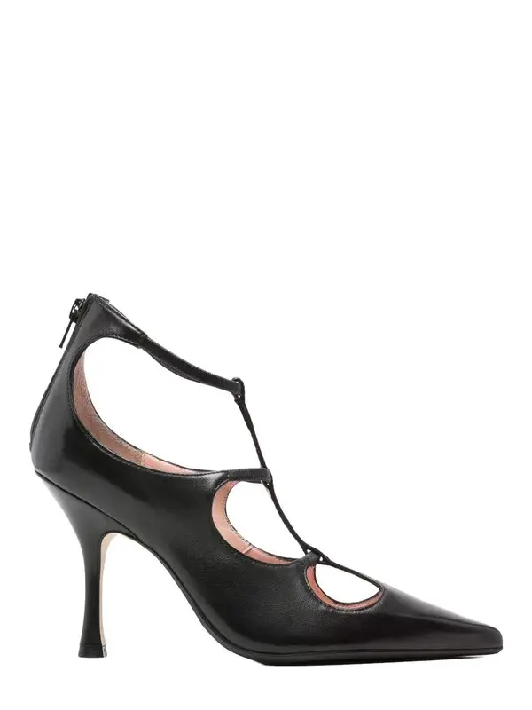 ANNA F. Cut-out Pointed Pumps - Black