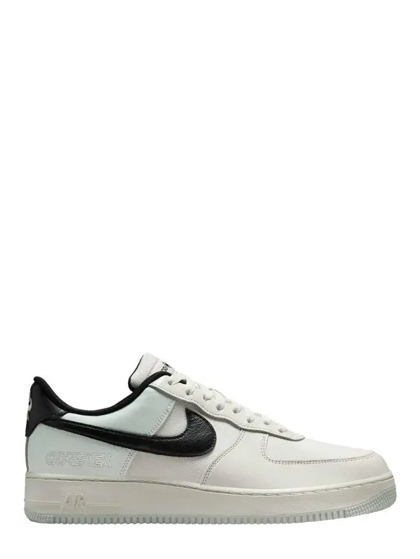 Nike Air Force 1 Low Gore-tex Sneakers - White