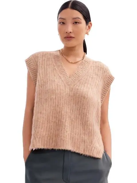 RO&ZO Knit V-neck Sleeveless Vest - Caramel