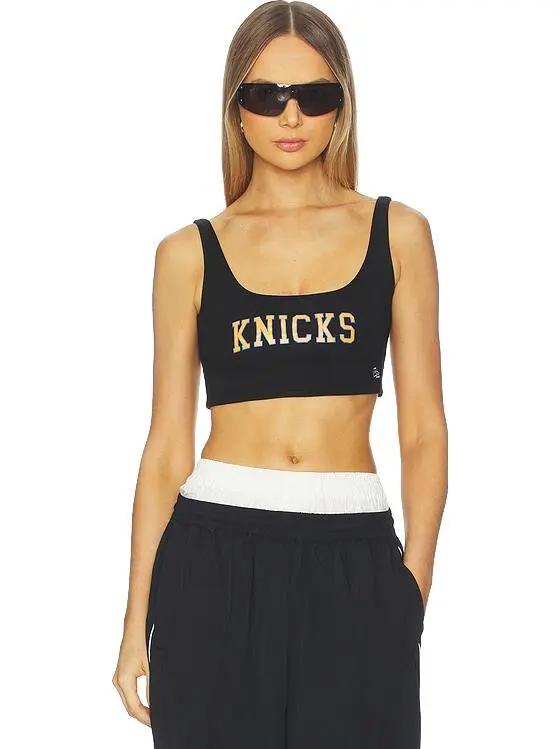 HYPE AND VICE New York Knicks Scoop Neck Crop Top - Black