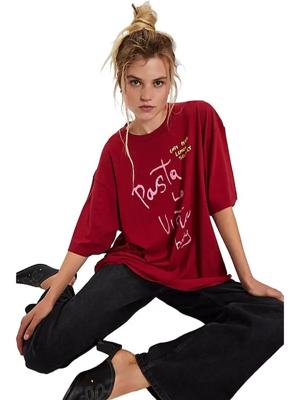 SABBI Graphic Oversized T-shirt - Red