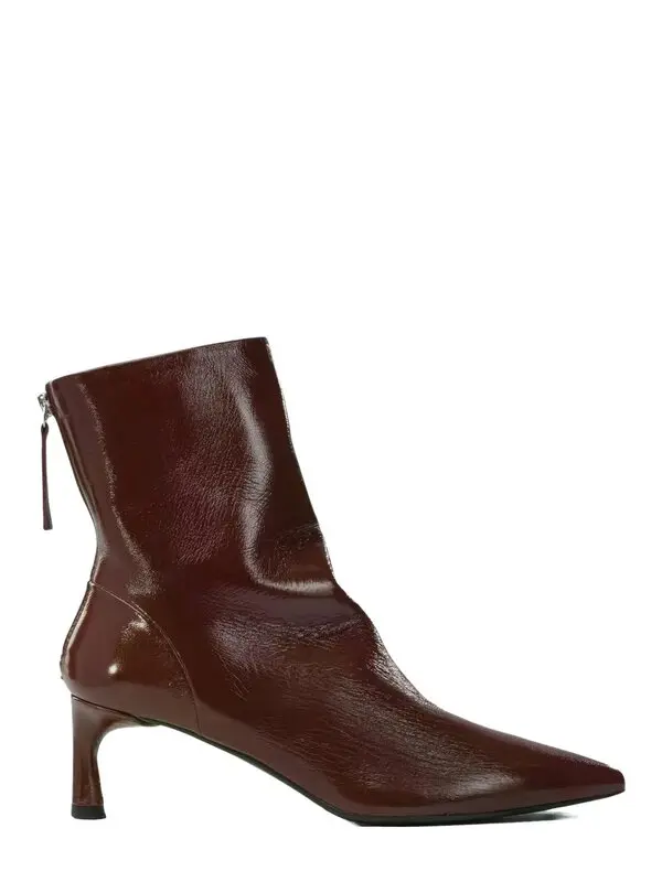 HALMANERA Pointed-toe Ankle Boots - Brown