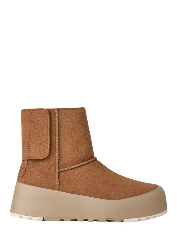 UGG Classic Streetscape Boot - Chestnut/mustard Seed