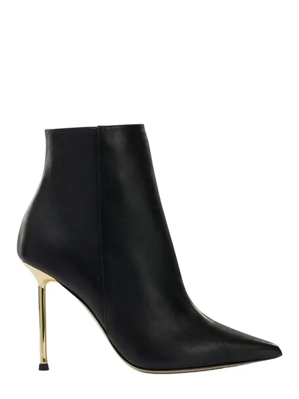 NINALILOU Pointed-toe Ankle Boots - Black