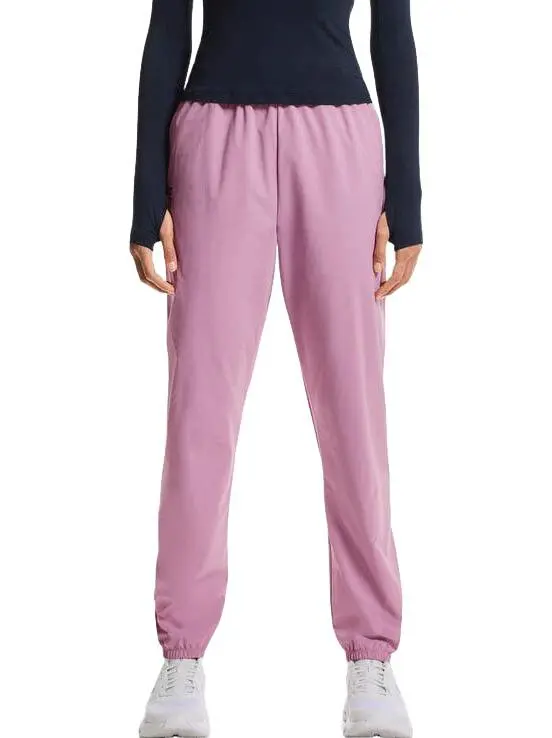 On Focus Stretch Joggers - Sakura