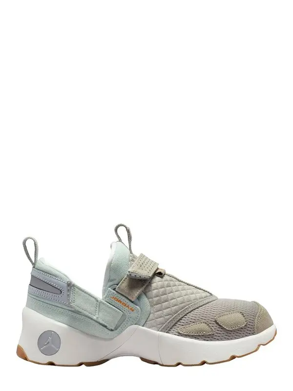 JORDAN Trunner Lx Corduroy Sneakers - Multi/color/summit White