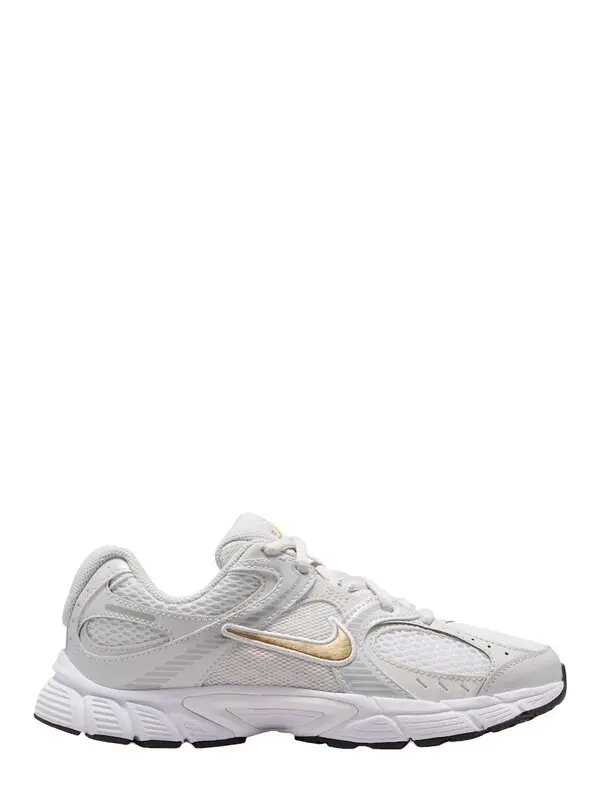 Nike V5 Rnr Sneakers - White/metallic Silver/photon Dust