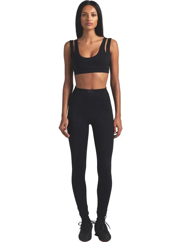 SKIMS V Line 26" Legging | Deep Neutral | | Nike Matte - Obsidian