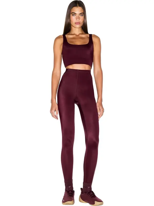 SKIMS Scoop Neck Bra Top | Deep Neutral | | Nike Shine - Currant