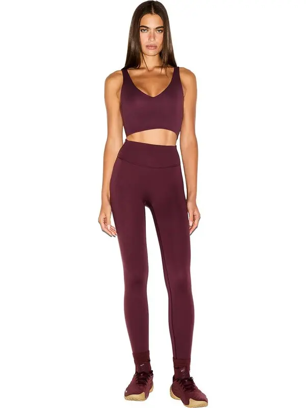 SKIMS 29" Legging | Black | | Nike Matte - Currant