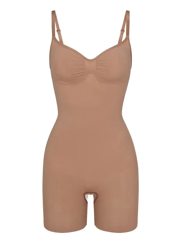 SKIMS Seamless Sculpt Mid-thigh Bodysuit - Light Brown