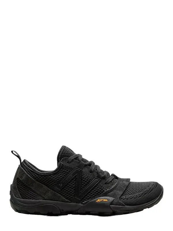 NEW BALANCE Mt10 Castlerock Sneakers - Black