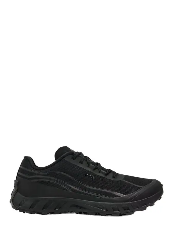 NORDA 002 Stealth Sneakers - Black