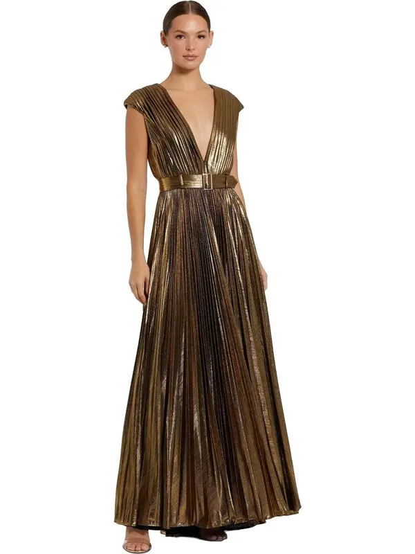 Mac Duggal Pleated Metallic Jersey Gown With Belt - Bronze