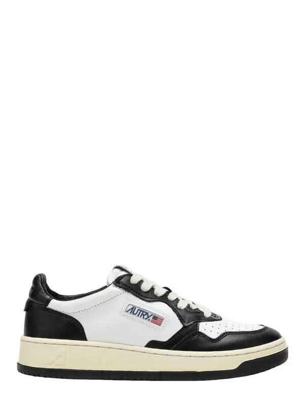 AUTRY Medalist Low Leather Sneaker - White
