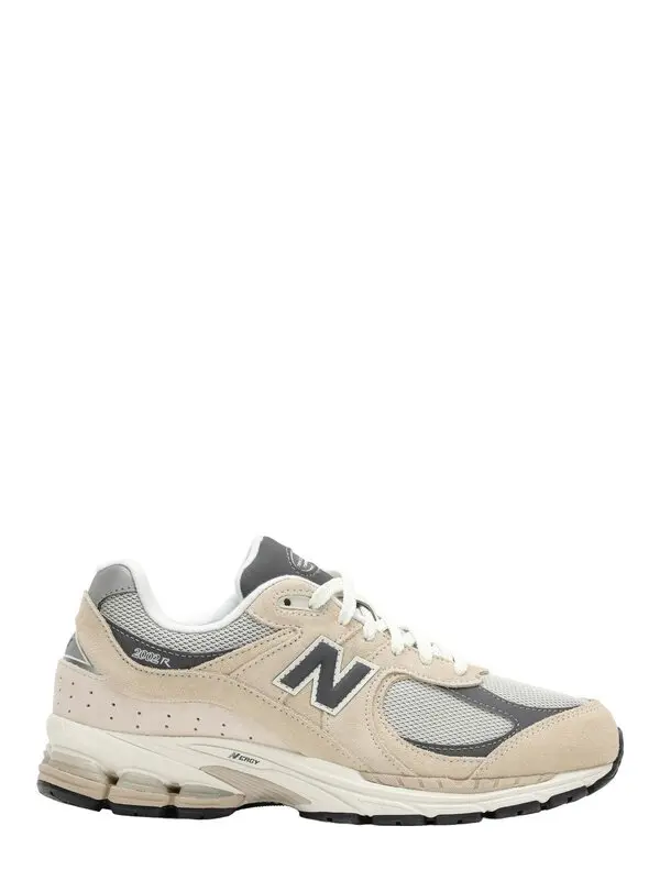 NEW BALANCE Low M2002r Sandstone Sneakers - Beige