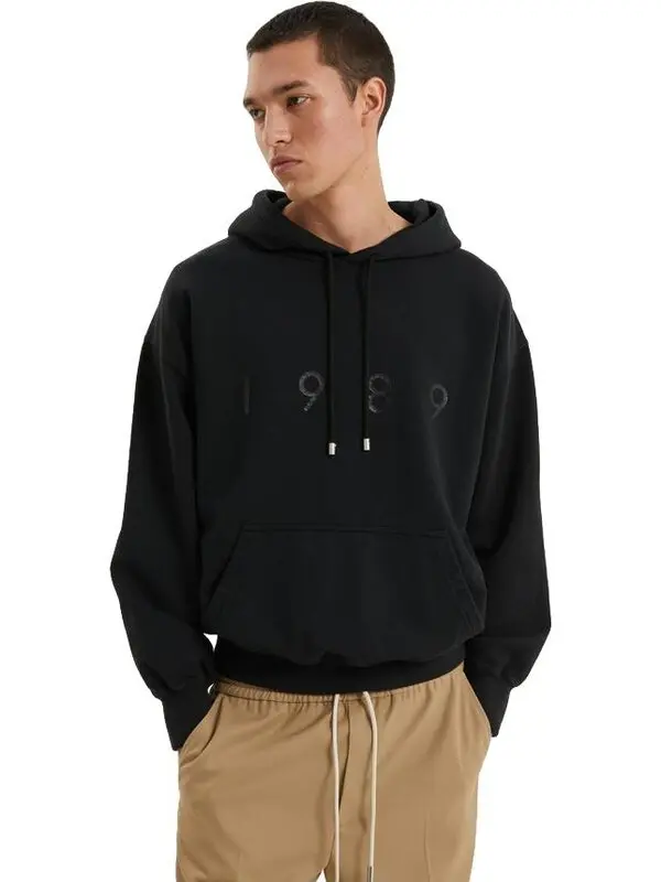 1989 STUDIO Logo Hoodie - Black